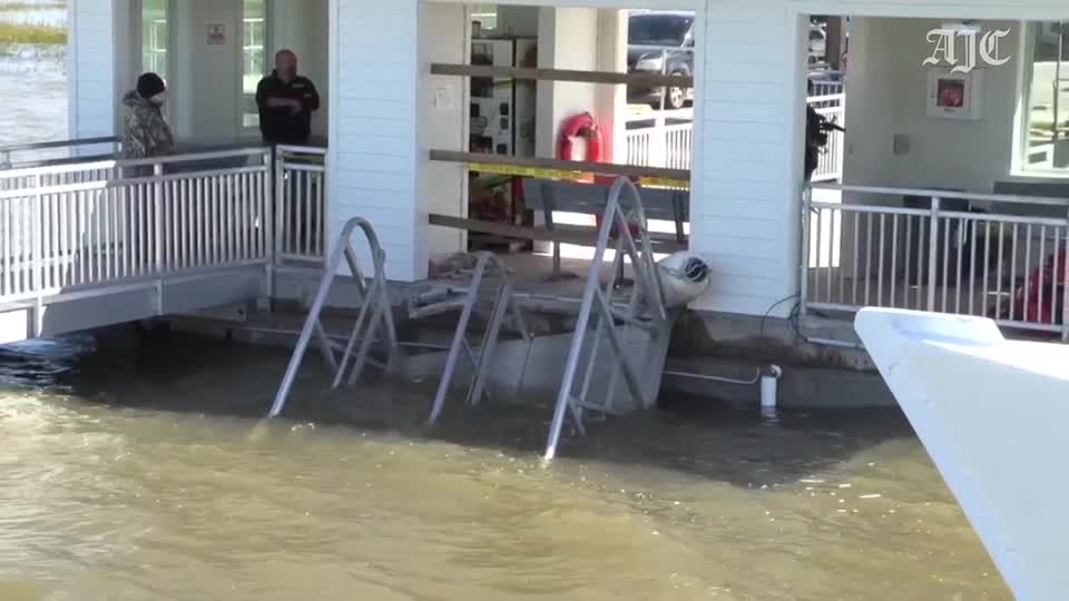 Victims identified in Sapelo Island dock gangway collapse